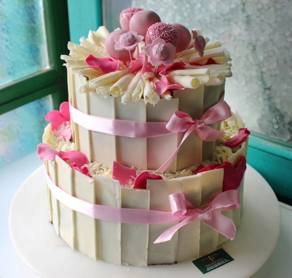 CH 01 - Poklon - Cena po upitu - Džoova poslastičarnica